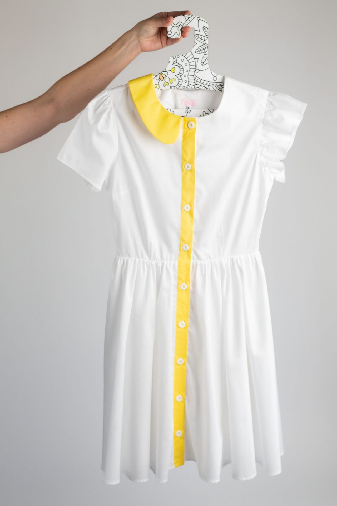 Rochie de colorat pentru femei "Nu mă uita" - Miss H